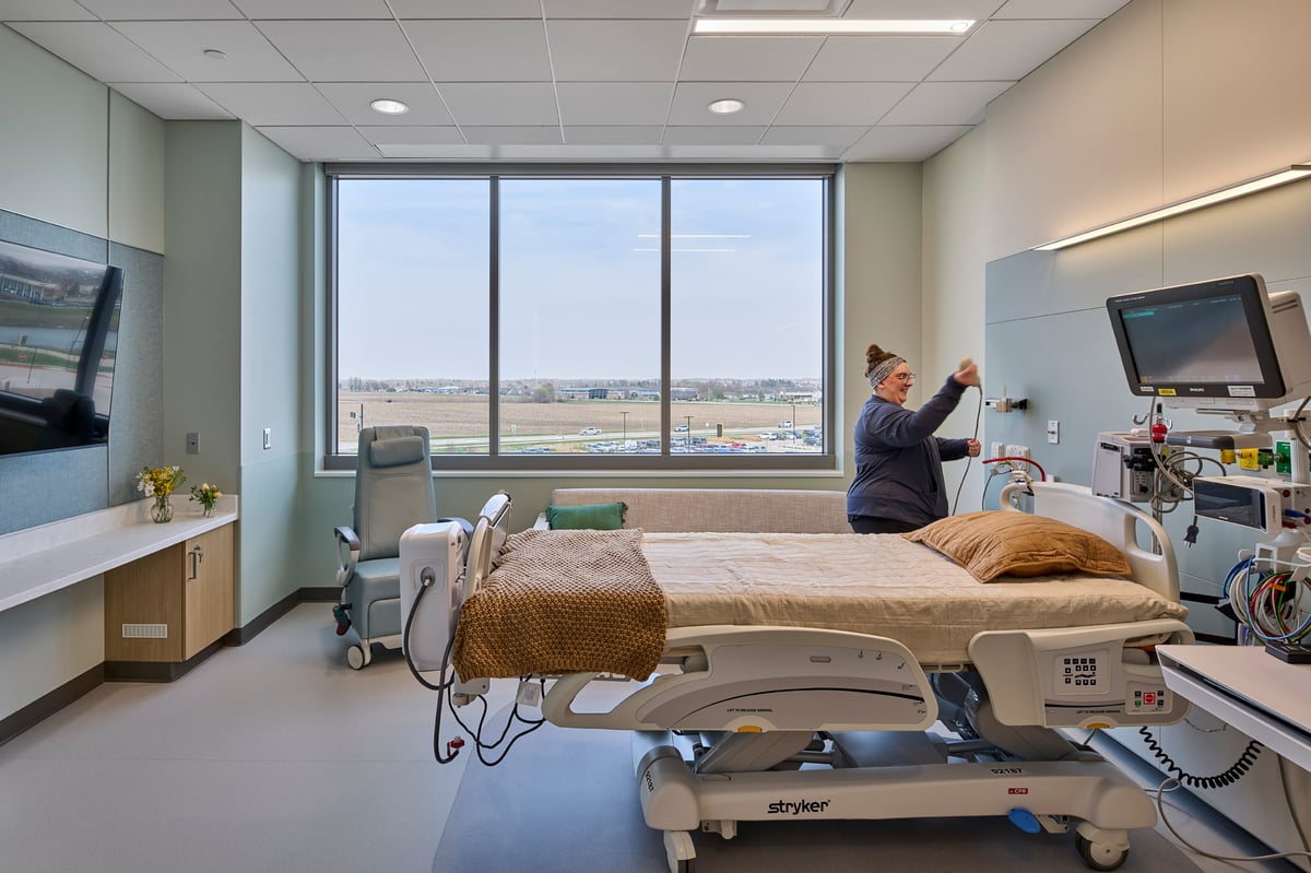 Designing Hospitals Beyond Care: A Look Into UI Health Care's North ...
